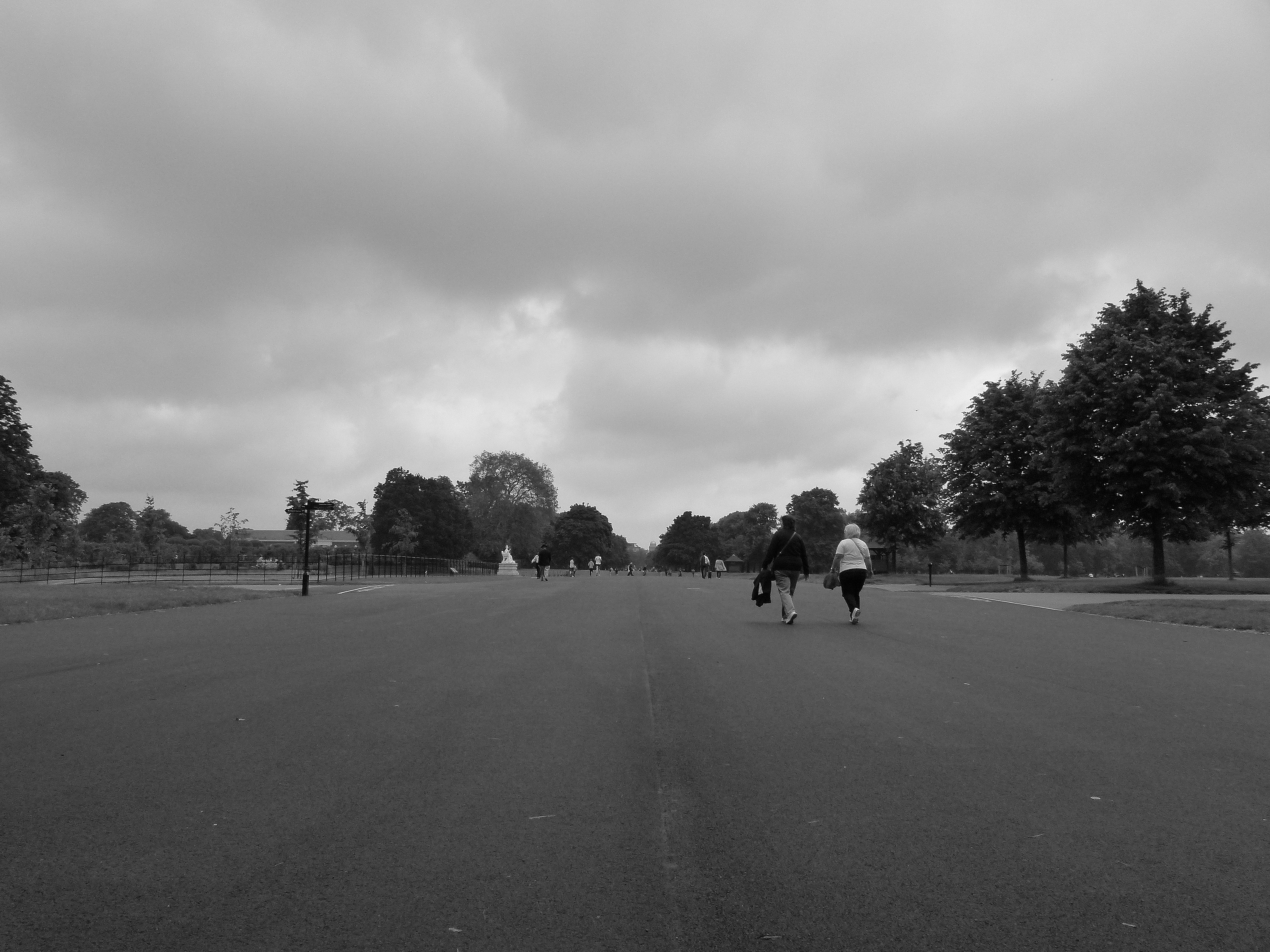 Cabbie’s Curios: London’s Secret Runway… | View from the Mirror