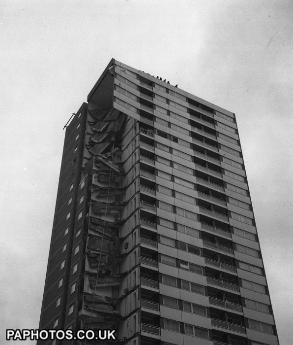 Ronan Point | View from the Mirror