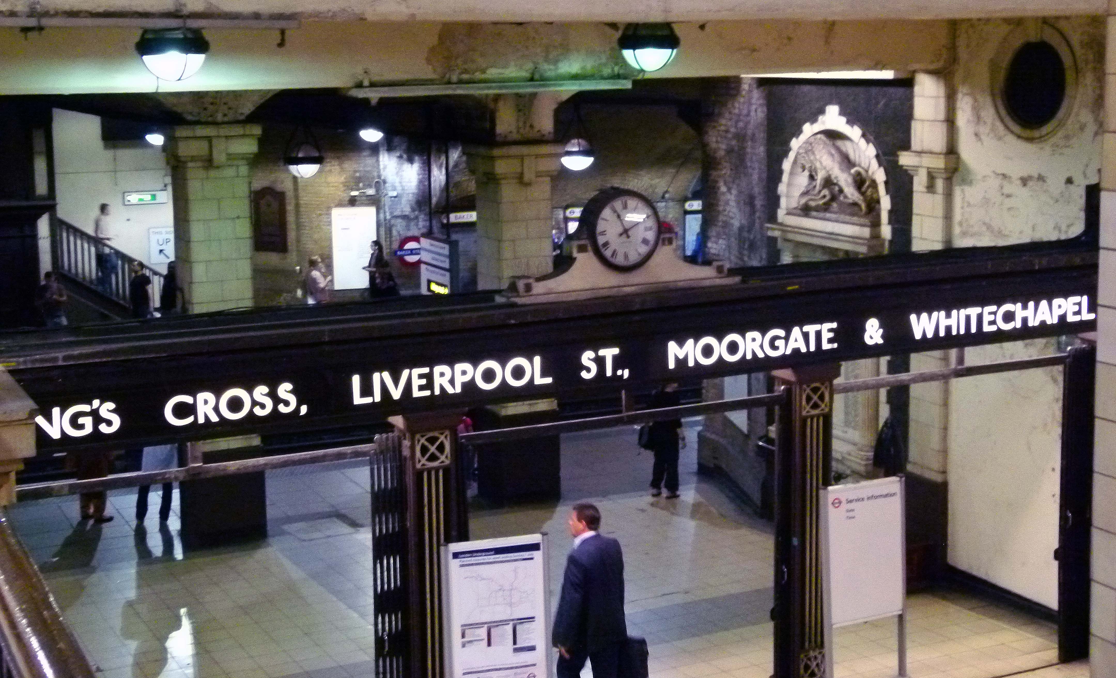Metropolitan Line | View from the Mirror