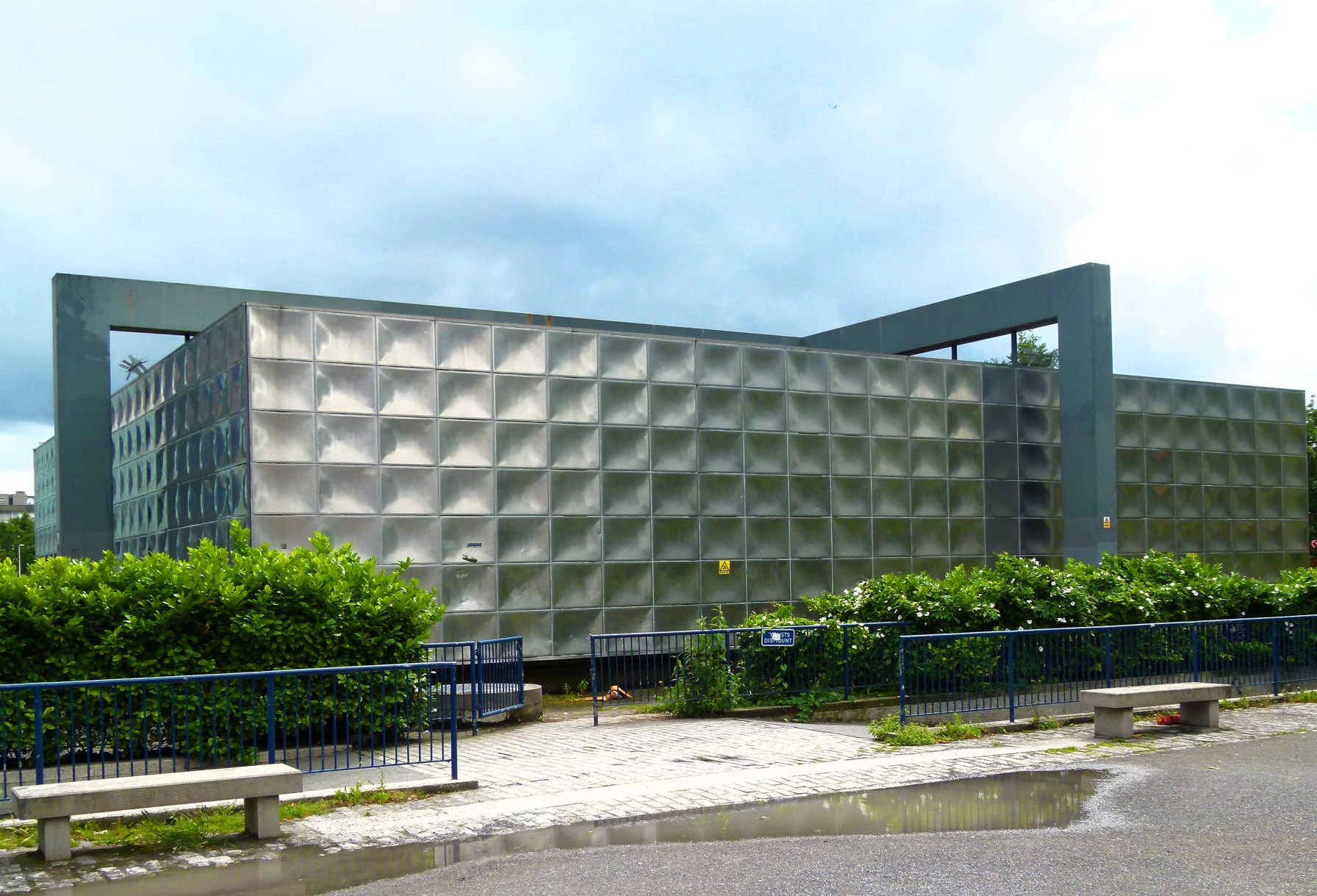 A History of the Elephant & Castle (Part Two) | View from the Mirror