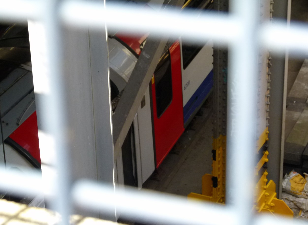 Tales From the Terminals: Waterloo Station (Part 3…The Waterloo & City ...