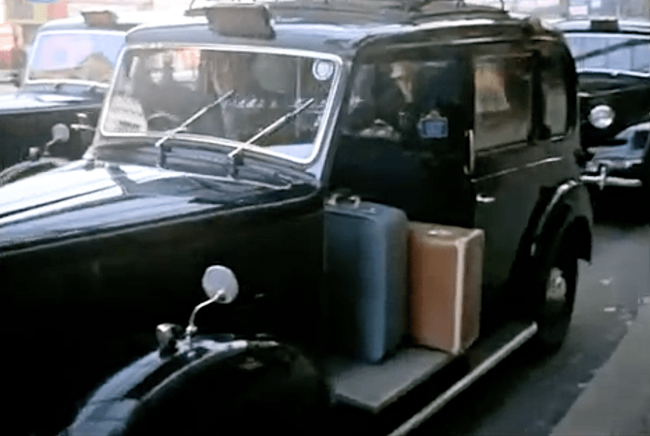 London Taxis in 1960 | View from the Mirror