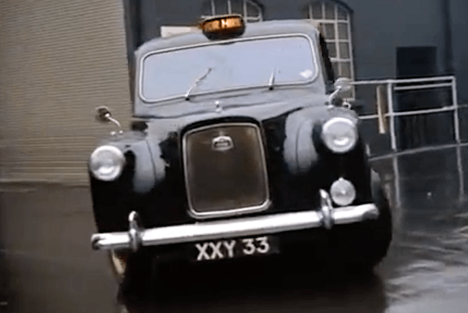 London Taxis in 1960 | View from the Mirror