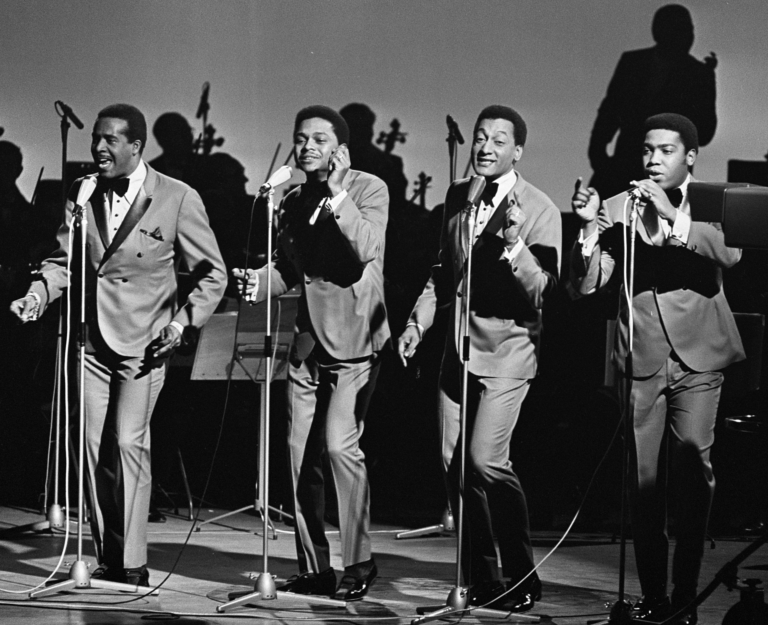 View from the Mirror | History, trivia, stories & more from Robert ...